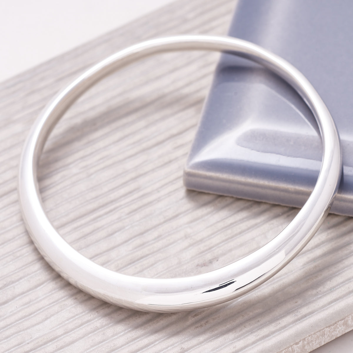Eclipse Silver Oval Bangle - Scarlett Jewellery